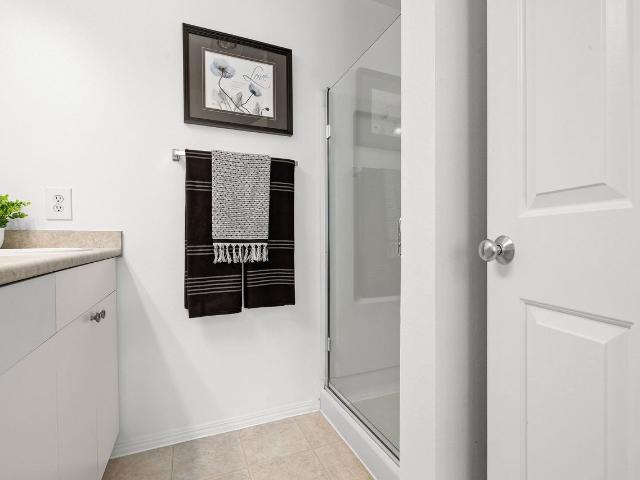 Bella Vista 2 Bedroom Apartment for Rent at 2100 Lake Washington Blvd N, Renton, WA 98056 Kennydale