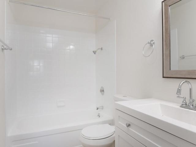 Bella Vista on Bancroft 4 Bedroom Apartment for Rent at 2199 Bancroft Ave, San Leandro, CA 94577 Assumption Parish