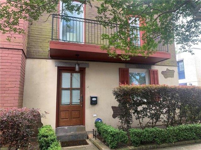 Bellaire Dr, New Orleans, Condo For Sale