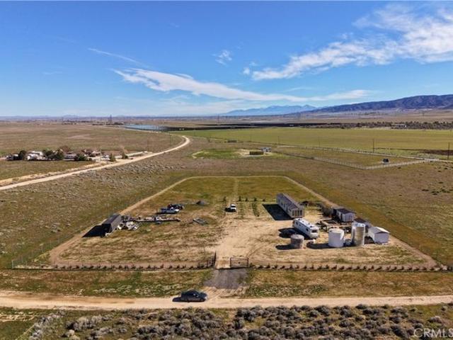 Bellbird Pl, Lancaster, CA 93536