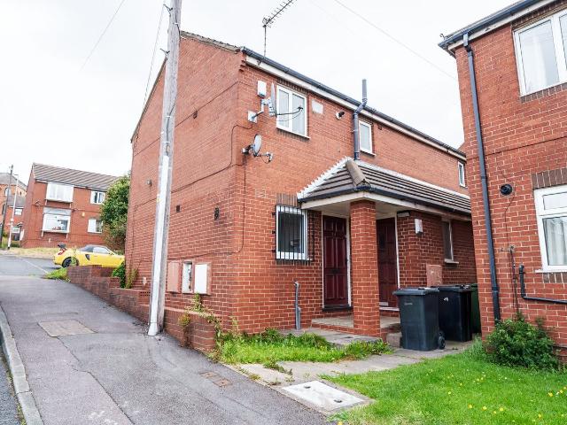 Belle Vue Court, Leeds LS3, 1 bed flat to rent, £898 pcm | PrimeLocation