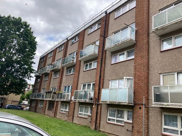 Belle Vue Estate Room 1