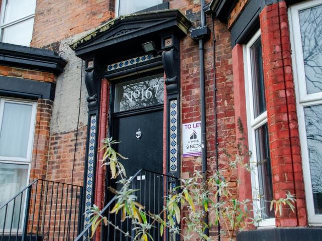 Belle Vue Road, Leeds LS3 9 bed house to rent £4,876 pcm £1,125 pw