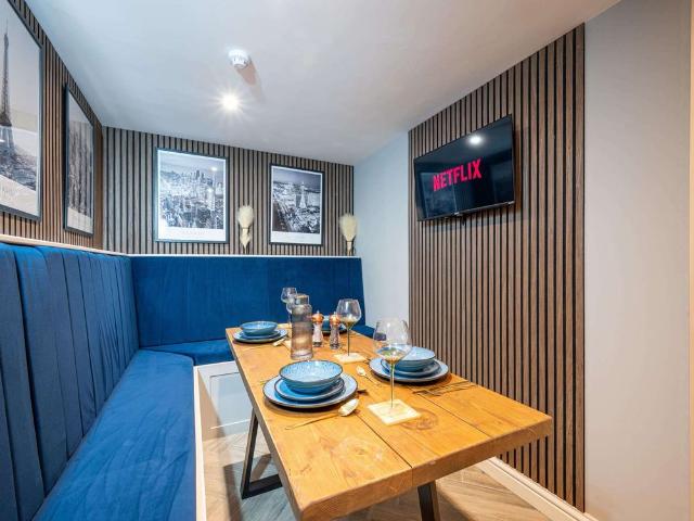 Belle Vue Road Room 5