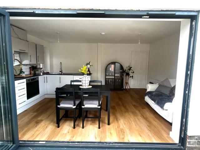 Belle Vue Road, Shrewsbury SY3, 2 bed flat to rent, £1,175 pcm | PrimeLocation