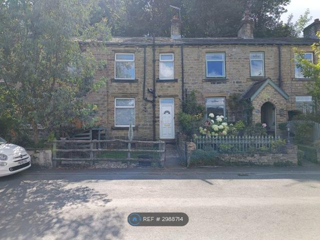 Belle Vue Terrace, Halifax HX2, 2 bed terraced house to rent, £875 pcm | PrimeLocation