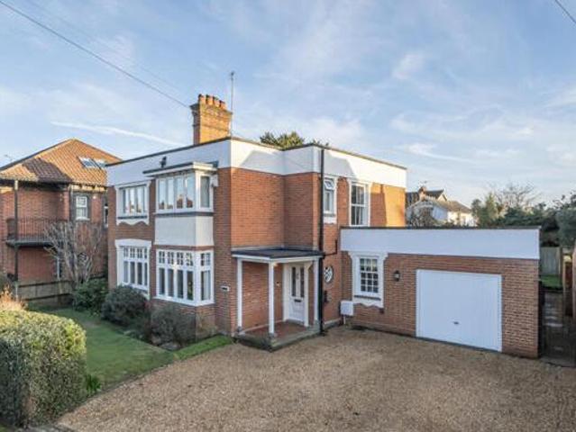Belle Avenue, Reading, 4 Bedroom Detached