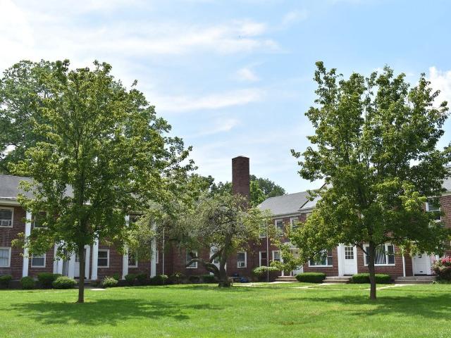 Belle Gardens Apartment Homes 2 Bedroom Apartment for Rent at 733 E Front St, Plainfield, NJ 07060