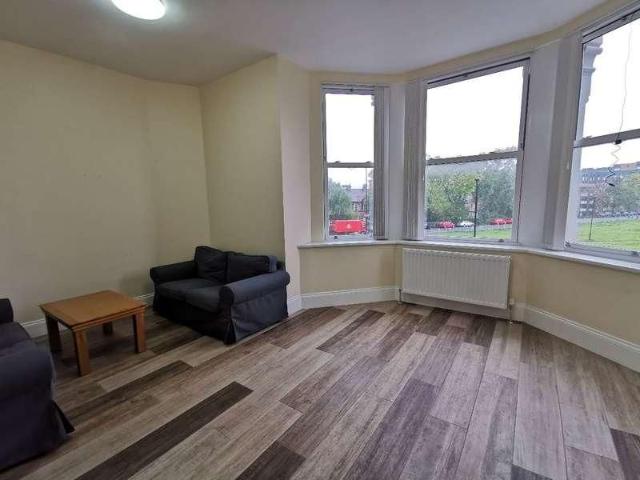 Belle Grove Terrace, Newcastle Upon Tyne, NE2