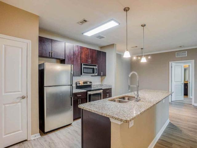 Belle Haven Apartments 2 Bedroom Apartment for Rent at 9005 Post Canyon Ln, Charlotte, NC 28213 College Downs