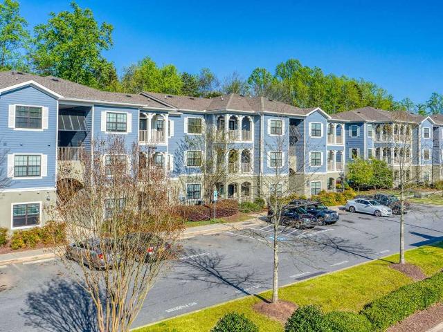 Belle Haven Apartments 3 Bedroom Apartment for Rent at 9005 Post Canyon Ln, Charlotte, NC 28213 College Downs