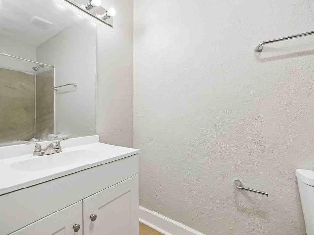 Bellecour Crossing 2 Bedroom Apartment for Rent at 1251 N Ardenwood Dr, Baton Rouge, LA 70806 Lobdell Woodale