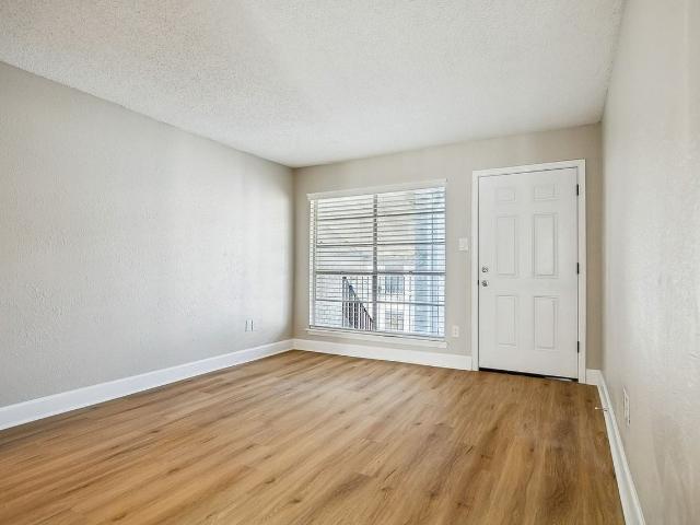 Bellecour Crossing 2 Bedroom Apartment for Rent at 1251 N Ardenwood Dr, Baton Rouge, LA 70806 Lobdell Woodale