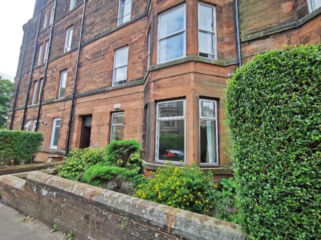 Bellefield Avenue, West End, Dundee DD1, 2 bed flat to rent, £850 pcm | PrimeLocation