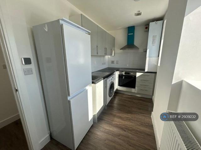 Bellegrove Road, Bexley, DA16 1 bed flat to rent £1,290 pcm £298 pw