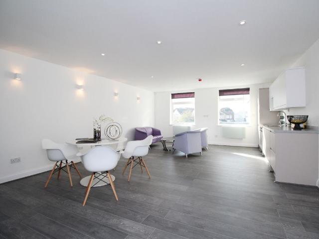 Bellegrove Road, Welling DA16, Studio to rent, £1,075 pcm | PrimeLocation