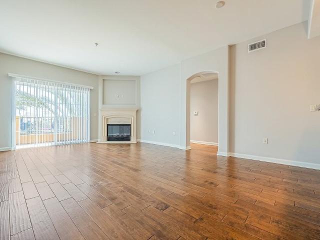 Bellerive 3 Bedroom Apartment for Rent at 1929 Beloit Ave, Los Angeles, CA 90025 West Los Angeles