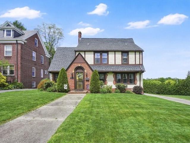 Bellevue Ave, Springfield, Home For Sale