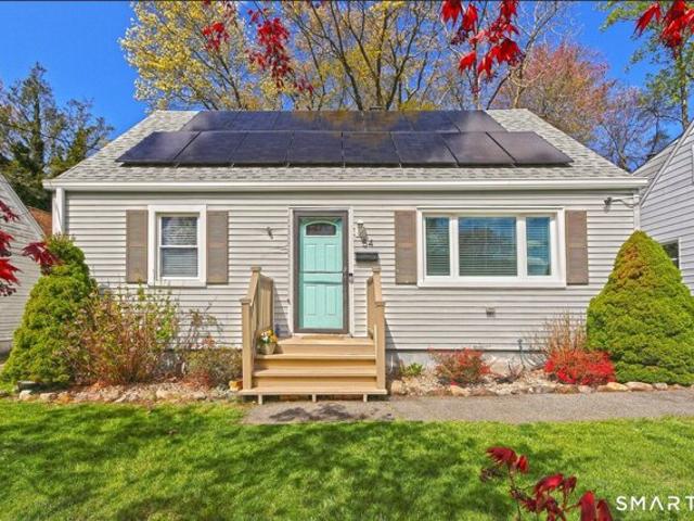 Bellevue Ave, West Haven, Home For Sale