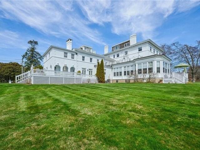 Bellevue Ave Unit W, Newport, Home For Sale