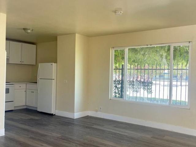 Bellevue Cottages Studio Apartment for Rent at E Bellevue Rd, Atwater, CA 95301
