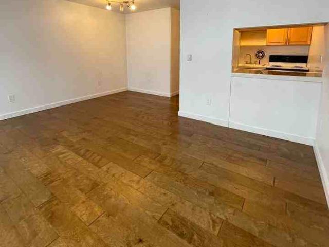 Bellevue Manor Apartements 1 Bedroom Apartment for Rent at 412 Bellevue Ave E, Seattle, WA 98102 Broadway