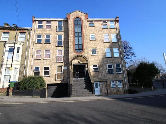 Bellevue Road, Southampton, Hampshire SO15, 1 bed flat to rent, £1,100 pcm | PrimeLocation