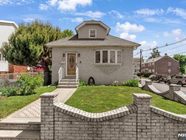 Belleville Tpke, North Arlington, Home For Sale