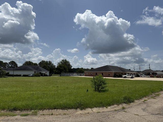 Bellewood Park, Columbia, MS 39429