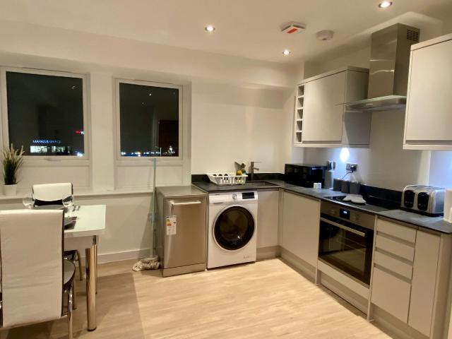 Bellfield Road, High Wycombe HP13, 1 bed flat to rent, £1,195 pcm | PrimeLocation