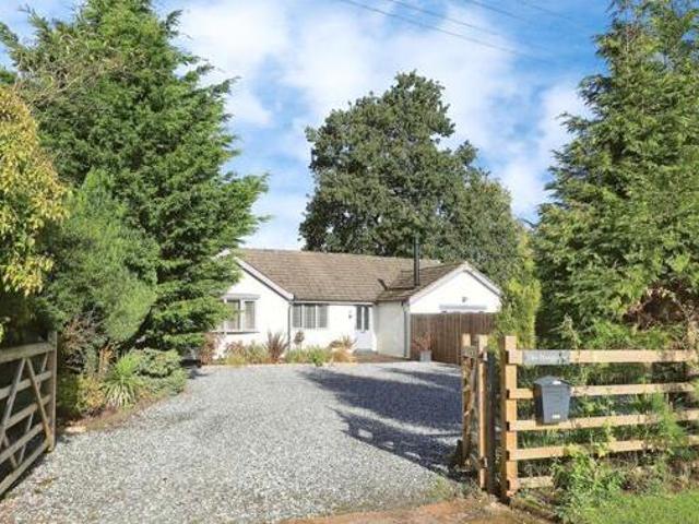 Bellhurst Lane, Wheaton Aston, 4 Bedroom Detached