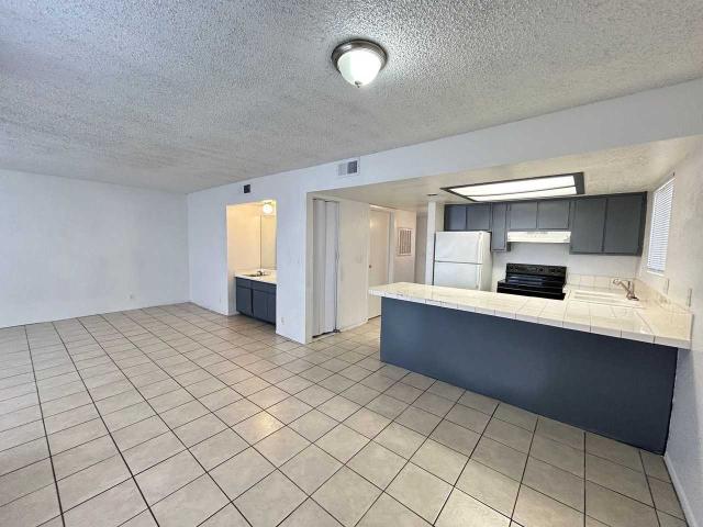 Bellota 2 Bedroom Apartment for Rent at 6249 Bellota Dr, Las Vegas, NV 89108