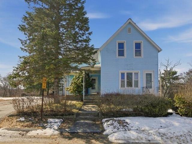 Bellmore St, Attleboro, Home For Sale