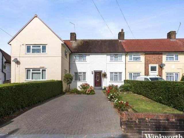 Bells Hill, Barnet, 3 Bedroom Terraced