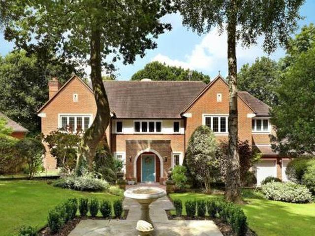 Bellridge Place, Knotty Green, 5 Bedroom Detached