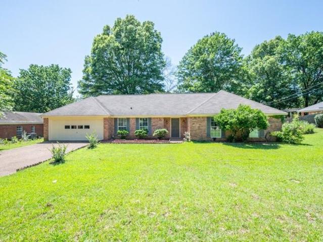 Bellwood Dr, Starkville, Home For Sale