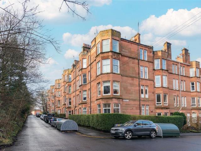 Bellwood Street, Glasgow 2 bed apartment to rent £1,450 pcm £335 pw