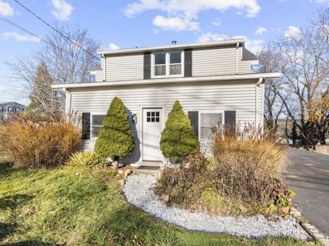 Bellview Rd, Branford, Home For Sale