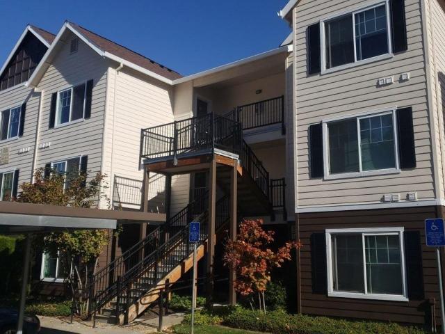 Belmar Commons 1 Bedroom Apartment for Rent at 117 Ne 25th Ave, Hillsboro, OR 97124 Central Hillsboro