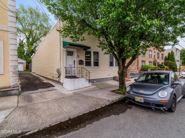Belmont Ave, Belleville, Home For Sale