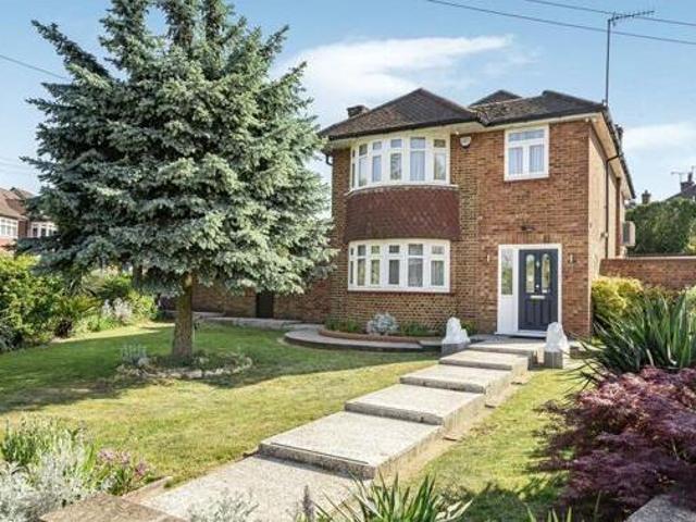 Belmont Avenue, Cockfosters, 4 Bedroom Detached