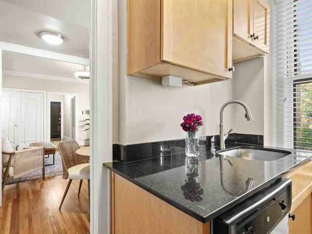 Belmont Buckingham 1 Bedroom Apartment for Rent at 1050 N Sherman St, Denver, CO 80203 Capitol Hill