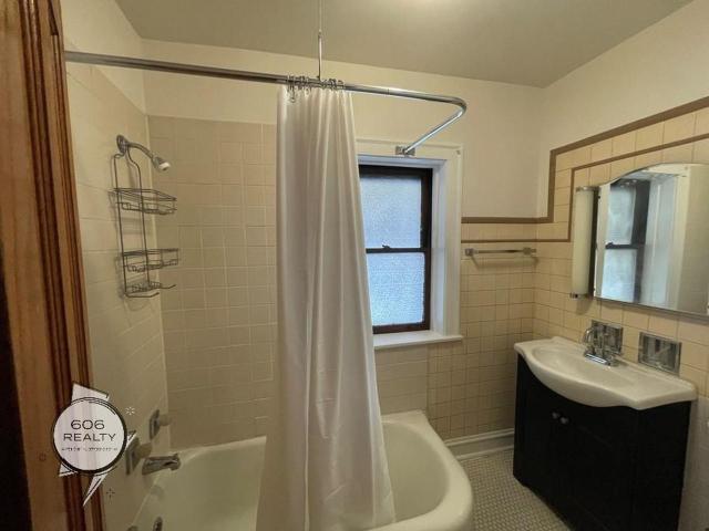 Belmont Cragin Apts Available! 1 Bedroom Apartment for Rent at 3148 N Linder Ave, Chicago, IL 60641 Belmont Cragin