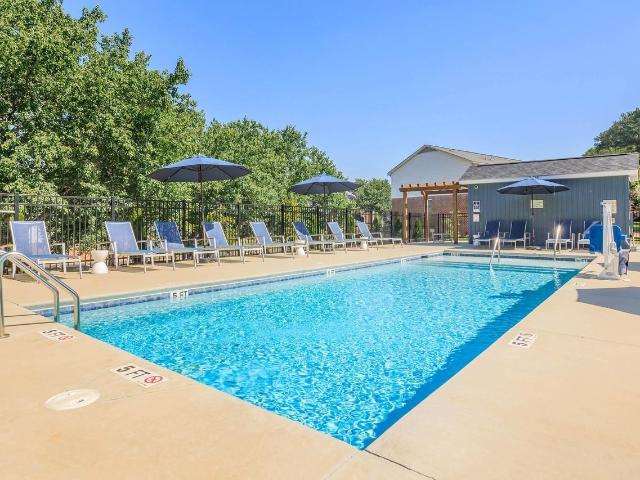 Belmont Heights Apartments & Townhomes 1 Bedroom Apartment for Rent at 199 Belmont Mount Holly Rd, Belmont, NC 28012