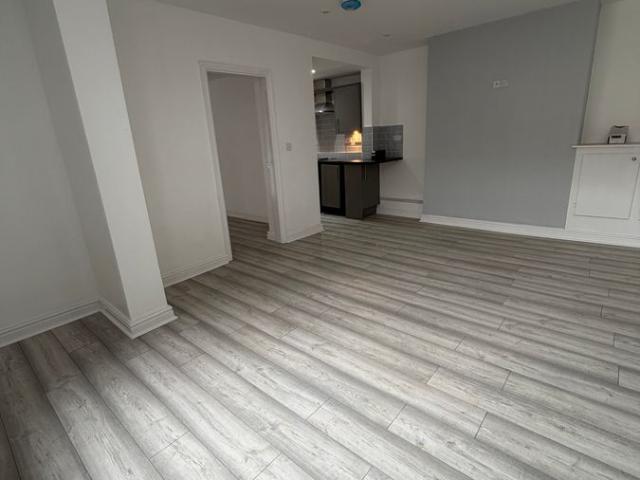 Belmont Road, Bolton BL1, 1 bed flat to rent, £775 pcm | PrimeLocation