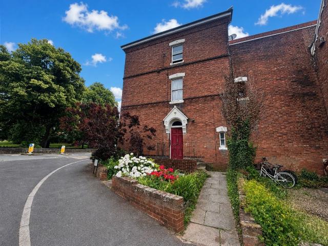 Belmont Road, Exeter EX1, 2 bed maisonette to rent, £1,750 pcm | PrimeLocation