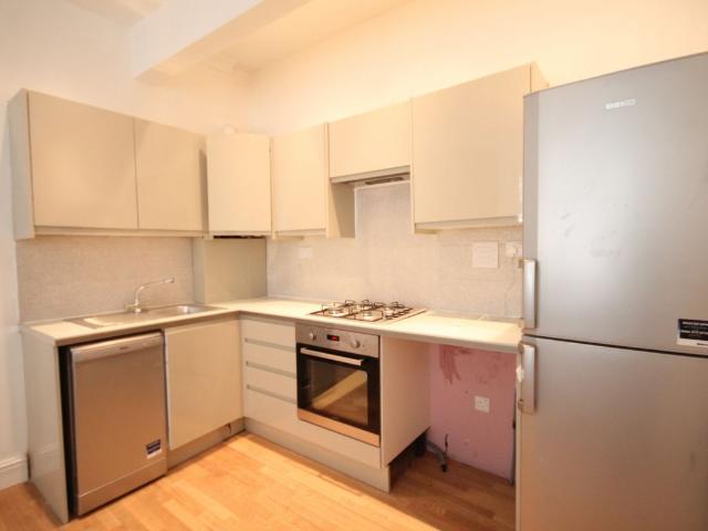 Belmont Road, Harringey N15, 3 bed flat to rent, £2,665 pcm | PrimeLocation