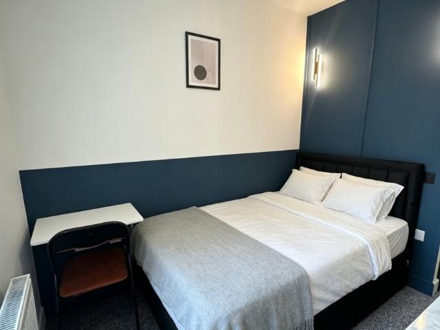 Belmont Road, Luton, Bedfordshire LU1, Studio to rent, £400 pcm | PrimeLocation