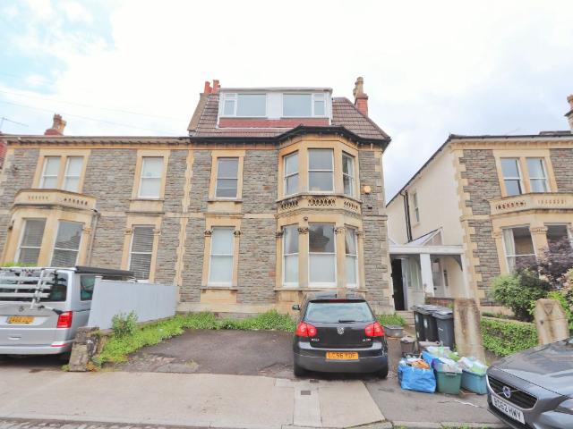 Belmont Road, St. Andrews, Bristol BS6, 3 bed flat to rent, £1,950 pcm | PrimeLocation