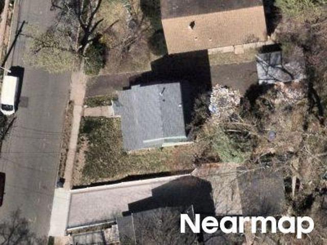 Belmont St